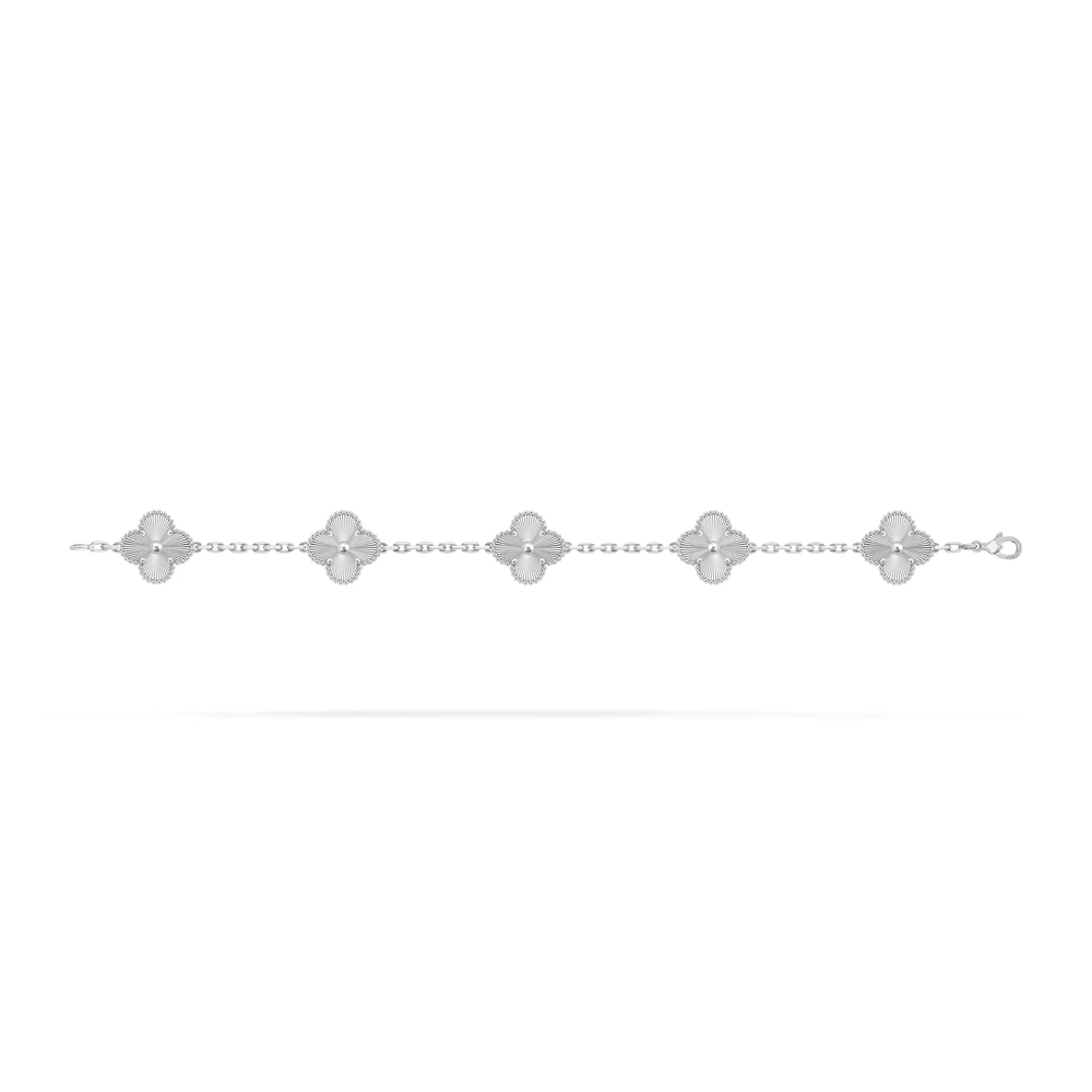 AV four leaf clover bracelet